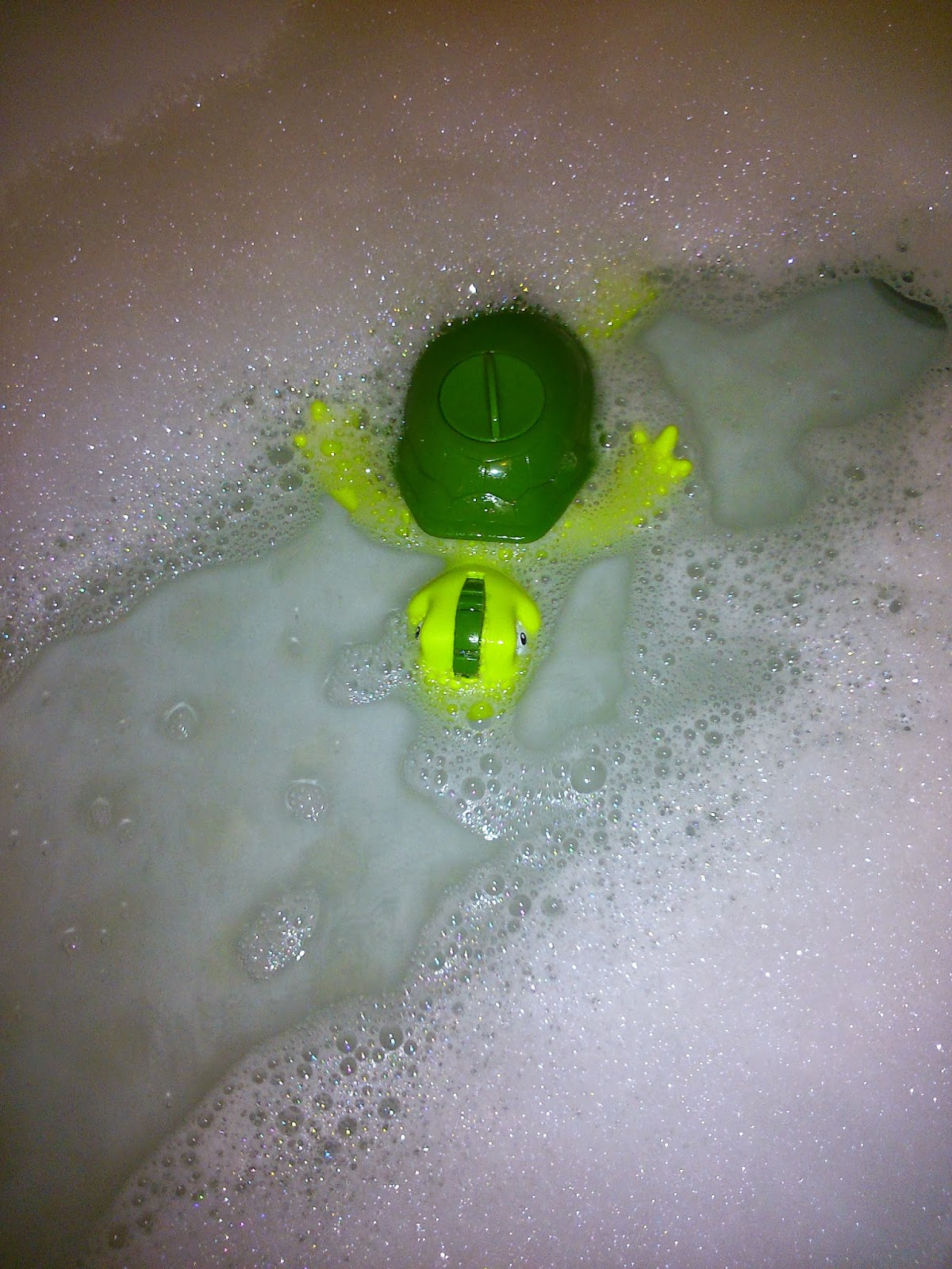Bath Time Means Fun Time With Tomy Aqua Fun Toys - My Three and Me